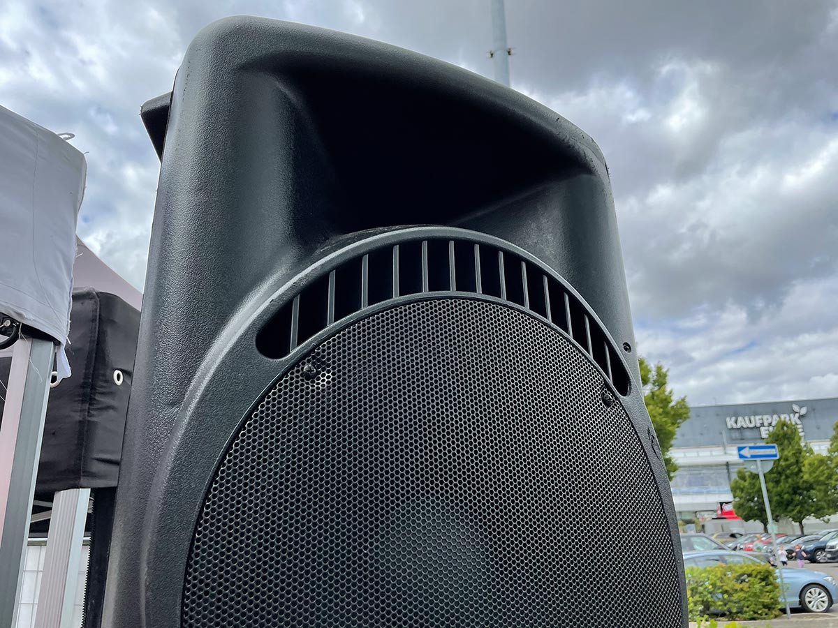 Bluetooth Box mieten | für kleine Events | Tontechnik Verleih in Berlin Bluetooth Box mieten | für kleine Events | Tontechnik Verleih in Berlin