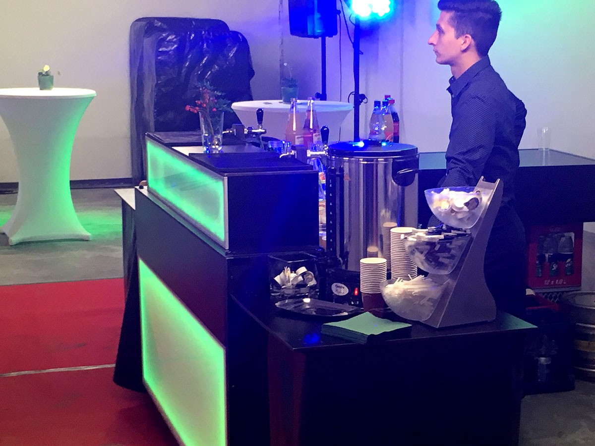 Bar mieten | Bartresen inkl. Vollservice | Bar Verleih für Events